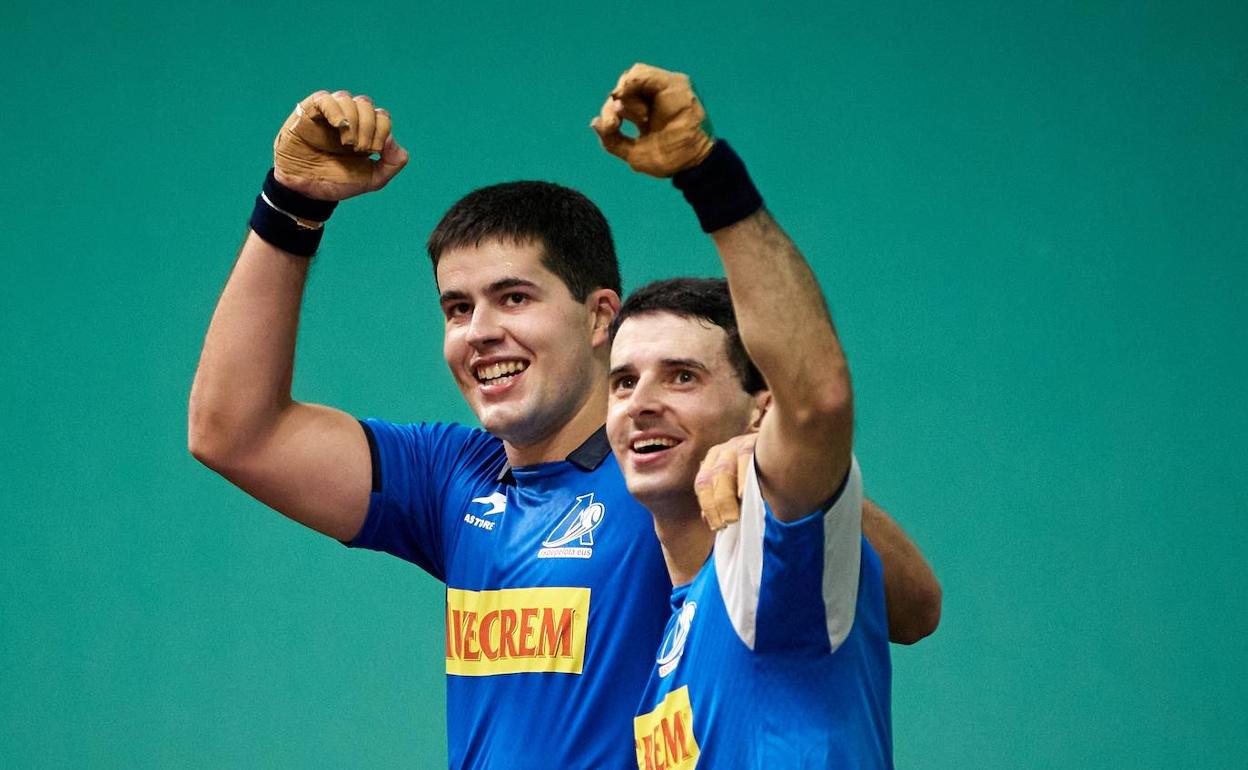 Altuna III se hace grande en el frontón Astelena de Eibar | El Correo